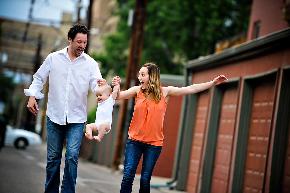 Brian, Leila and little Tait - Julie Harris Photography Blog